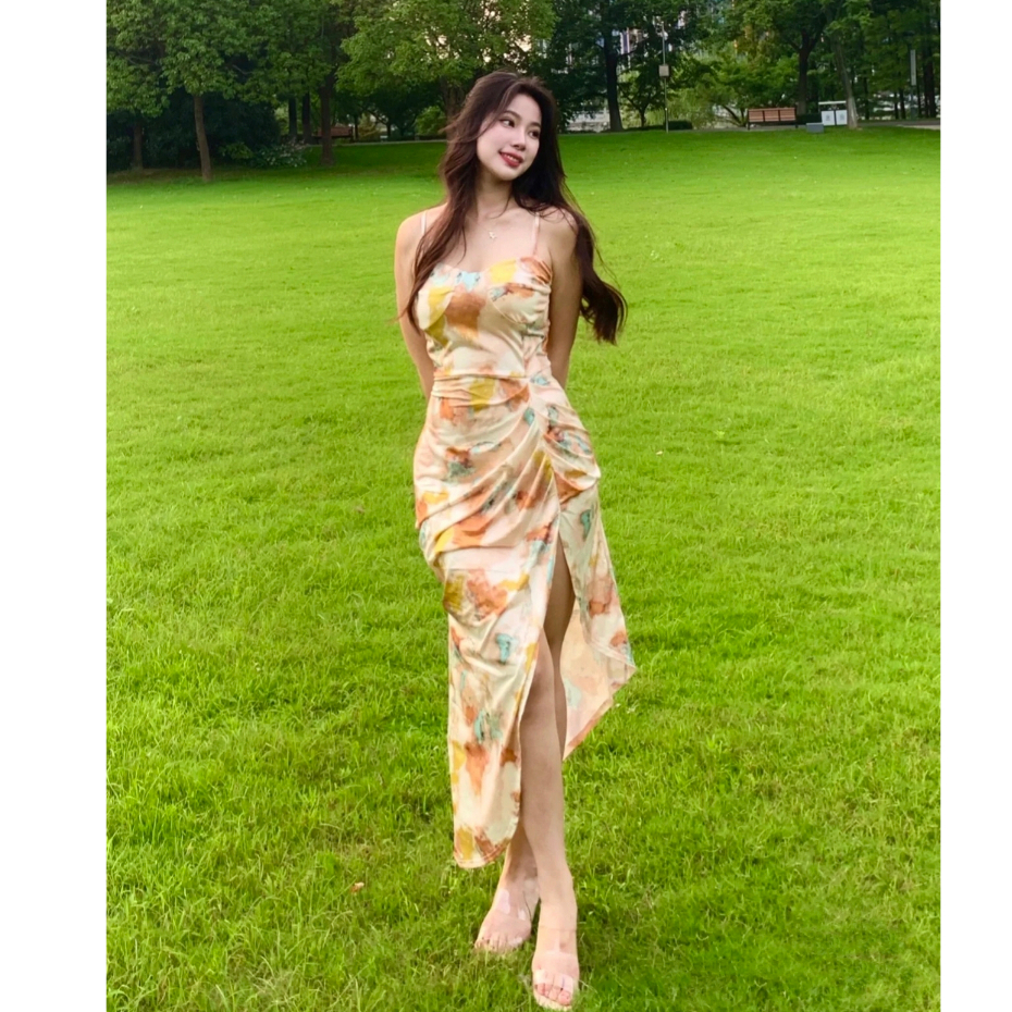 Jual EMITA BLOOM floral midi dress cantik ke pantai panjang Wanita ...