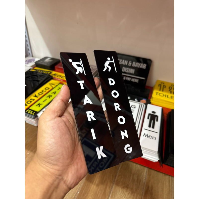 Jual sepasang tulisan tarik dorong bahan acrylic cocok untuk pintu apa ...