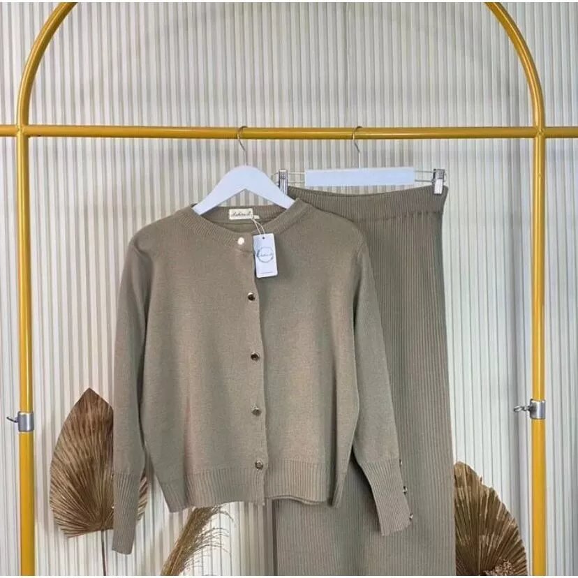 Jual One Set Aira Cardigan & Rok rajut Wanita Premium-Stelan Wanita Terbaru | Shopee Indonesia