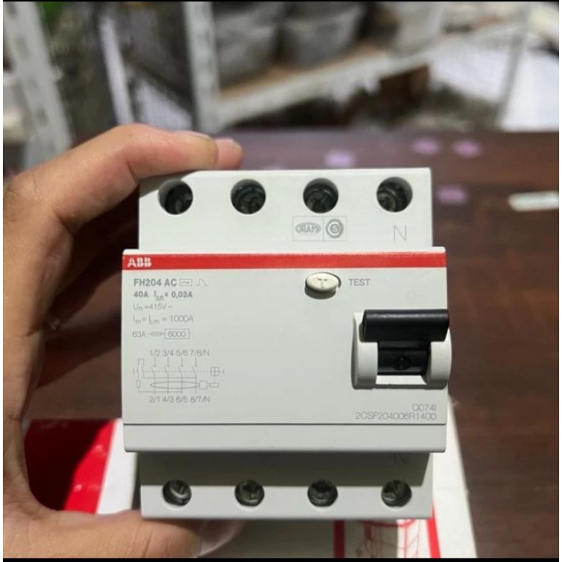 Jual ELCB RCCB ABB 4P 40A 30MA FH204 AC40/0.03 2CSF204006R1400 ORIGINAL ASLI | Shopee Indonesia