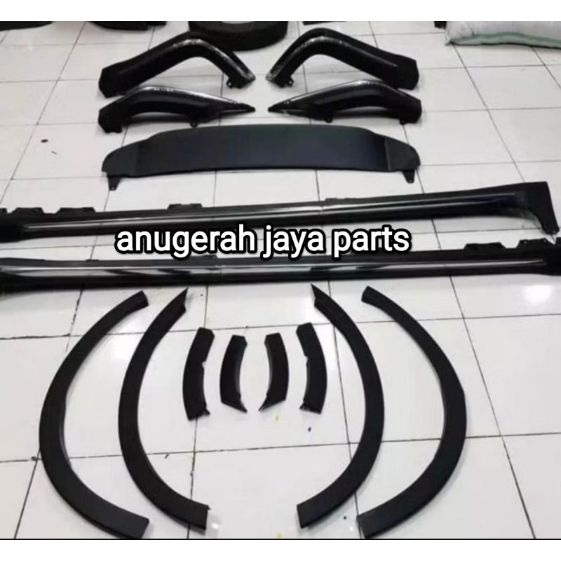 Jual BODYKIT Body Kit Innova Reborn Venturer 2016-2020 Komplit 15pcs Original Toyota | Shopee ...