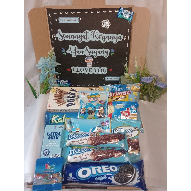 Jual HAMPERS SNACK BOX BIRU/ KADO WISUDA/ KADO ANNIVERSARRY / KADO ...