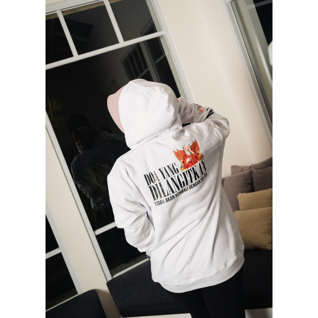 Jual Deliwafa - Hoodie Fauzana Collabs | Sweatshirt Jacket | Fashion ...