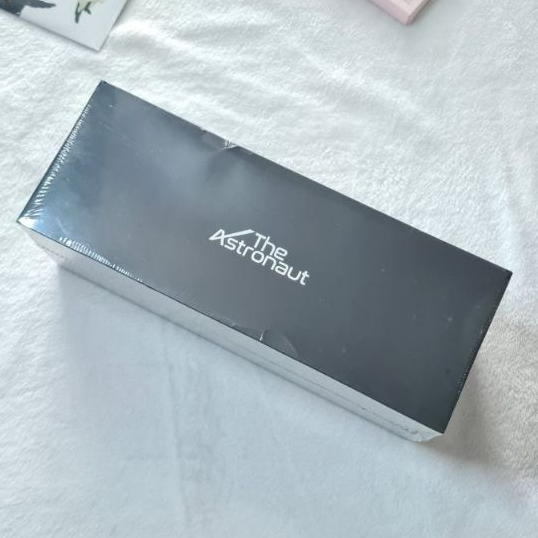 Jual [READY] Official Merch Jin The Astronaut Wootteo Line Lamp ...