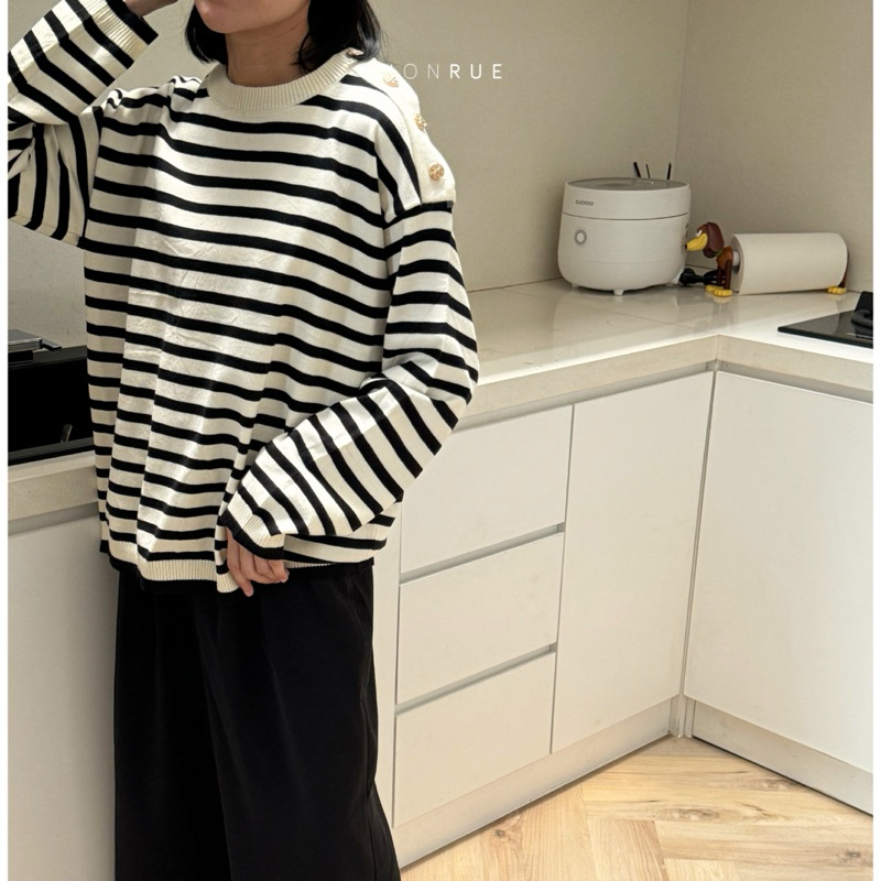 Jual MONRUE — Camille Stripe Sweater | Shopee Indonesia