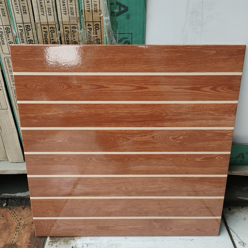 Jual keramik 40x40 motif kayu (glossy)/ keramik parkit kayu/ keramik ...