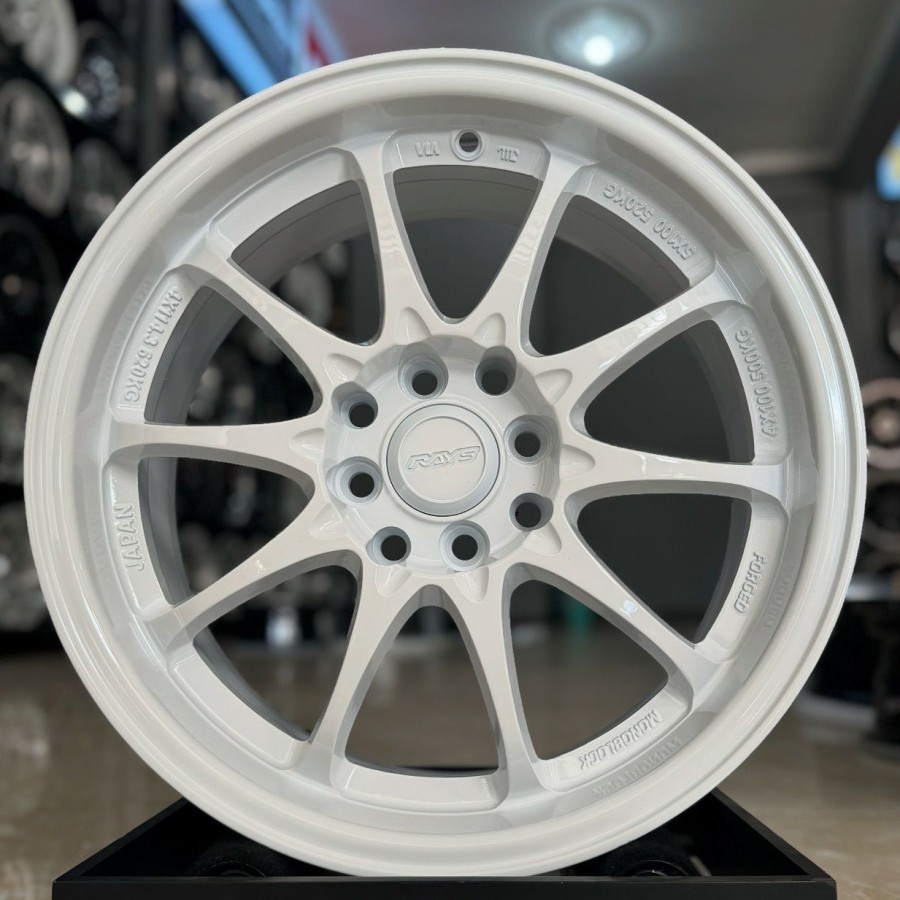 Jual velg mobil ring 16 RAYS CE28 WHITE ET 40 velg ring 16 Freed ignis avanza jazz raize city ...