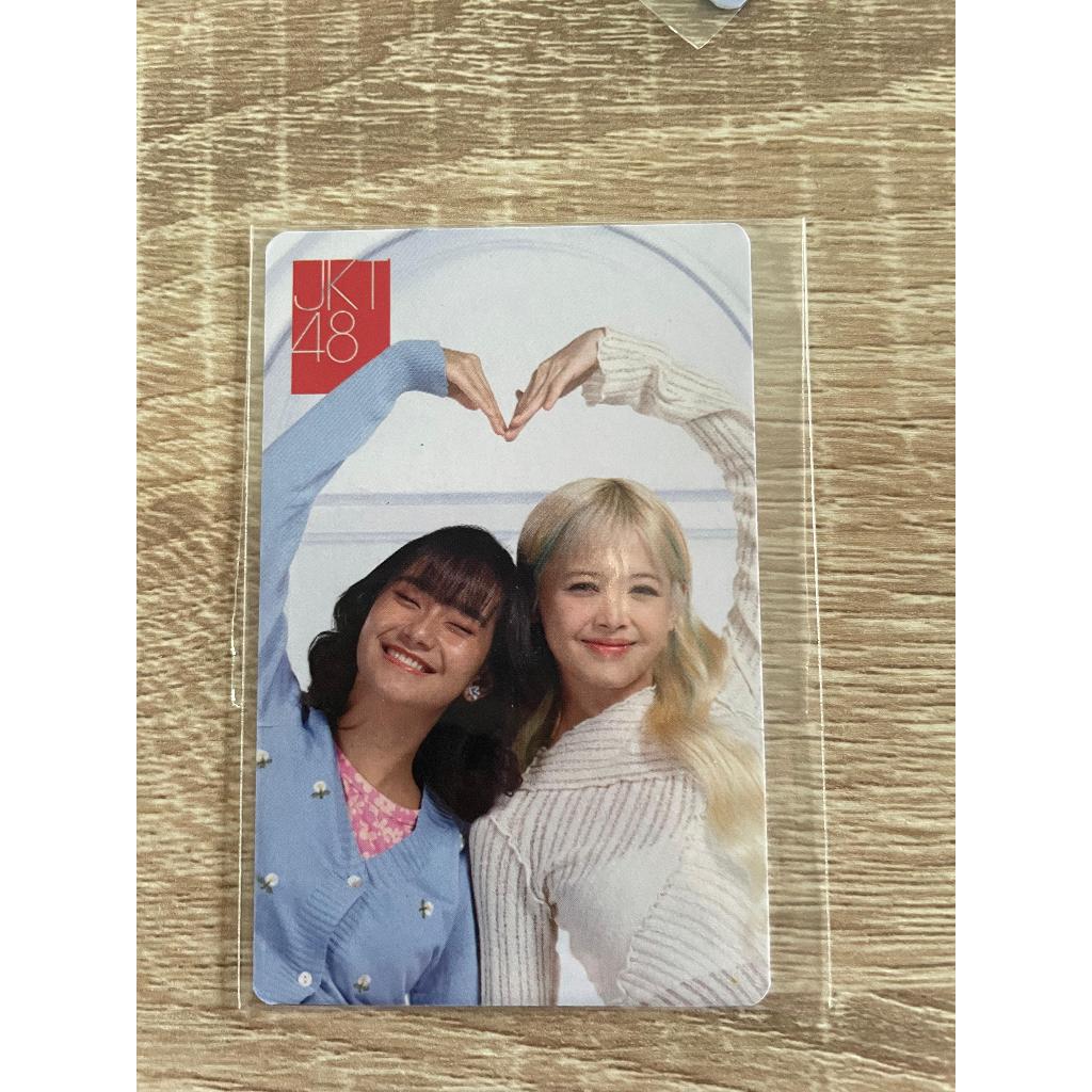 Jual Photocard PC JKT48 Official J Trust Bank Feni Freya Gracia Shani | Shopee Indonesia