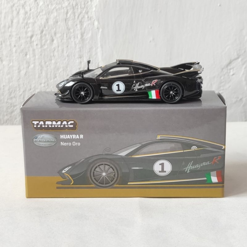 Jual TARMAC WORKS PAGANI HUAYRA R NERO ORO BLACK | Shopee Indonesia
