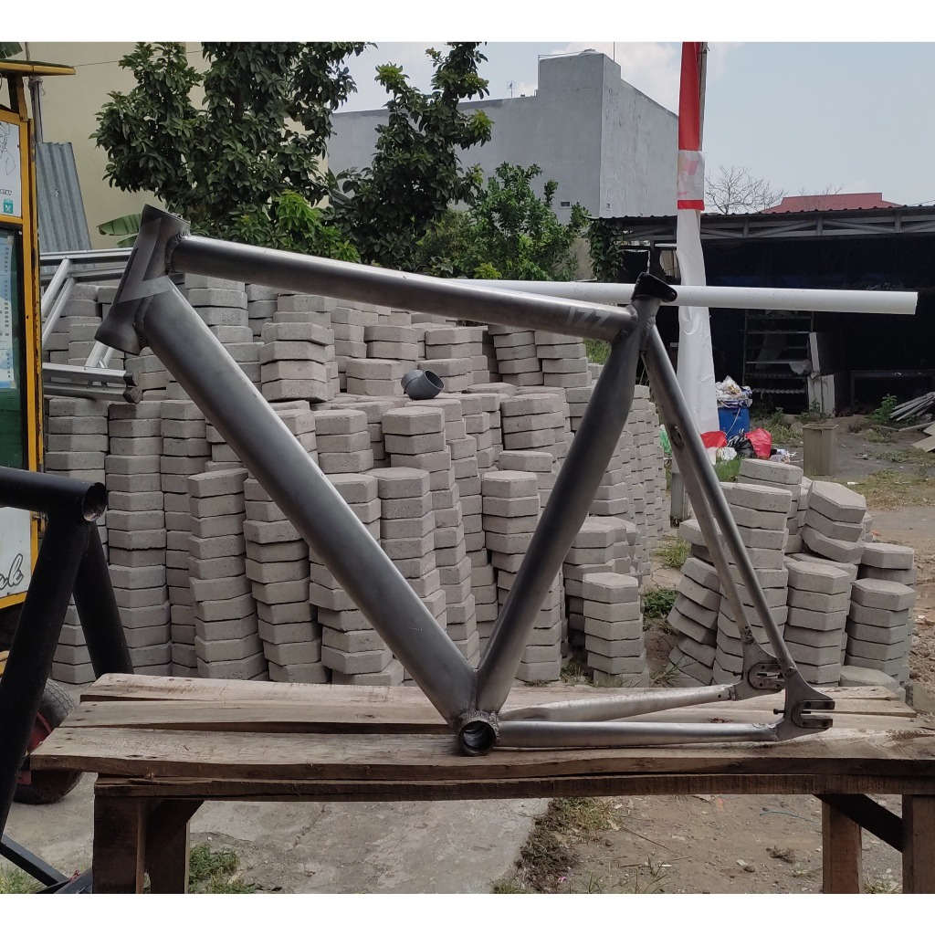 Jual FRAME ONLY VISP TRX 790 Size 54 RAW | Shopee Indonesia