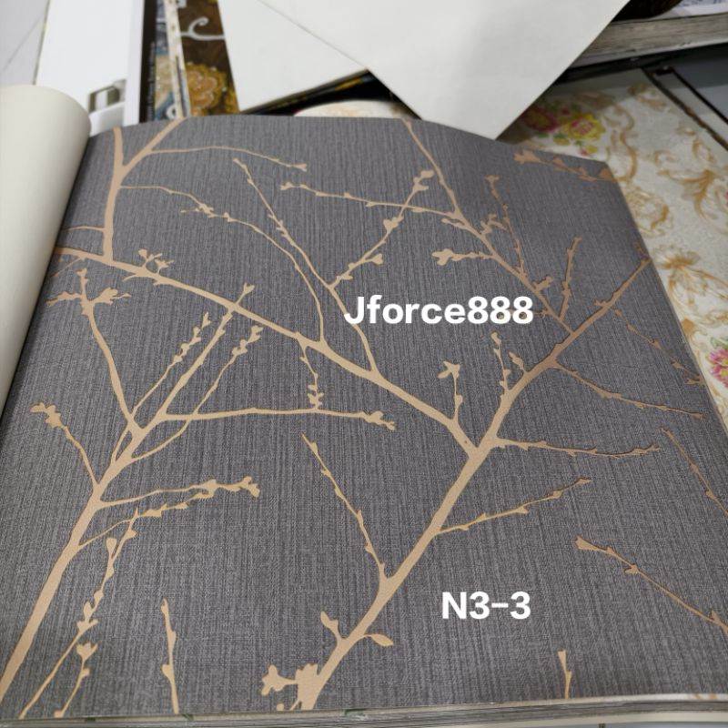 Jual wallpaper Dinding Motif Modern Ranting Kayu Putih Silver Abu Cream ...