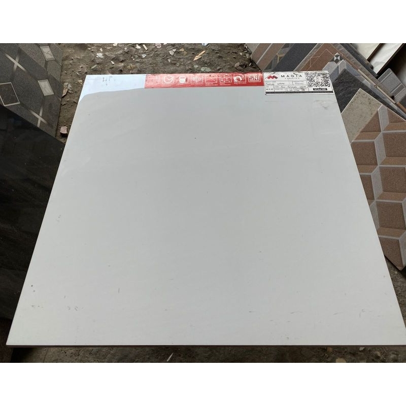 Jual GRANIT MURAH 60X60 MAGIA ISLA CREAM GLAZED POLISH | Shopee Indonesia