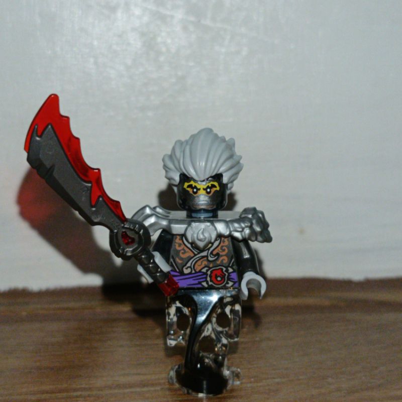Jual Lego Ninjago Cinder, Pearl Dark Grey Flat Silver Armor, Ghost Leh ...