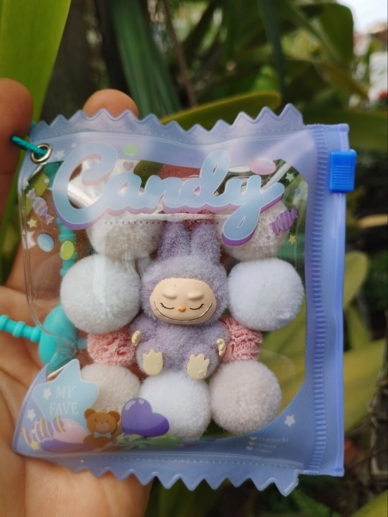 Jual [READY] Mini Labubu Pouch Sachet Candy Gummy Labubu Have A Seat ...