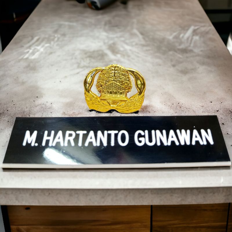 Jual PAPAN NAMA / NAMETAG + PIN KORPRI ASN | Shopee Indonesia