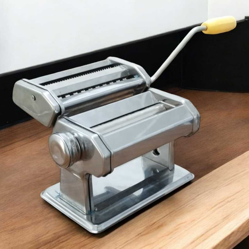 Jual Alat penggiling mie Alat pembuat pasta / mie / Kulit pisang molen ...