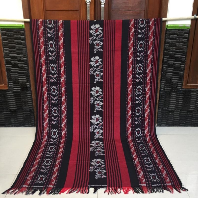 Jual KAIN TENUN BLANGKET ETNIK MOTIF BUNGA TORAJA,NTT,SUMBA | Shopee ...