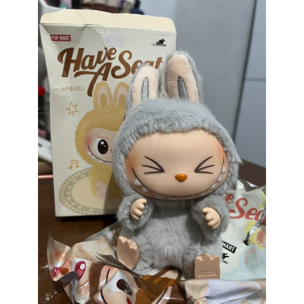 Jual LABUBU - Macaroon & Have a Seat dan BLIND BOX | Shopee Indonesia