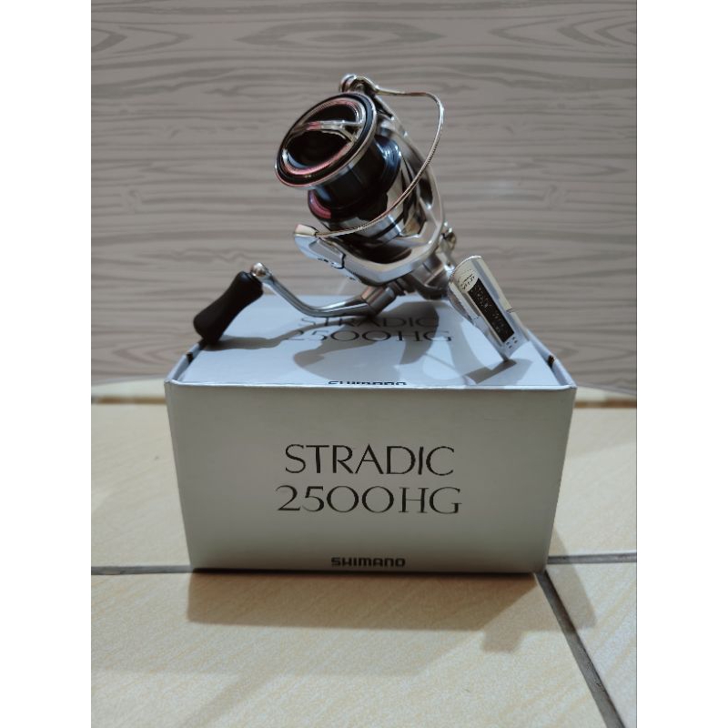 Jual Reel Shimano Stradic FM 2500HG (Keluaran tahun 2023) - Like New (belum pernah pakai ...