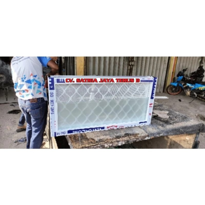 Jual BOVEN 40X80 KOMPLIT VENTILASI TRALIS EXPANDA ALUMINIUM KACA ZIGZAG ...