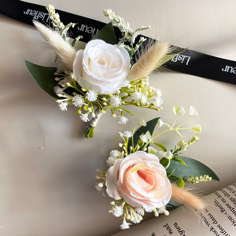 Jual Corsage / bunga saku untuk pengantin pria (bouttonierre) kode A ...
