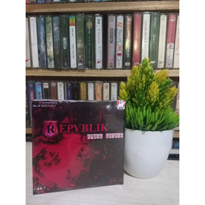 Jual CD NEW SEALED REPVBLIK OMONG KOSONG | Shopee Indonesia