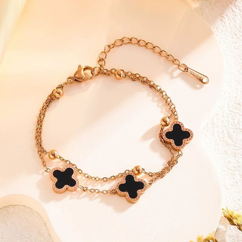 Jual gelang rantai titanium 2layer bunga clover hitam 3 | Shopee Indonesia