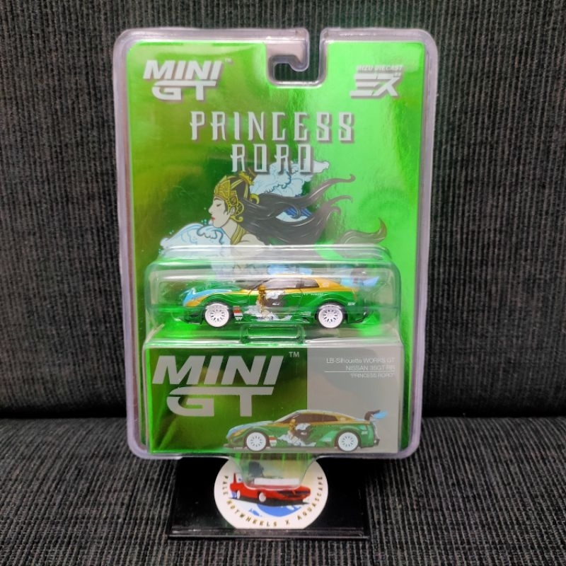 Jual MINI GT LB SILHOUETTE WORKS GT NISSAN 35GT RR PRINCES RORO MIZU ...