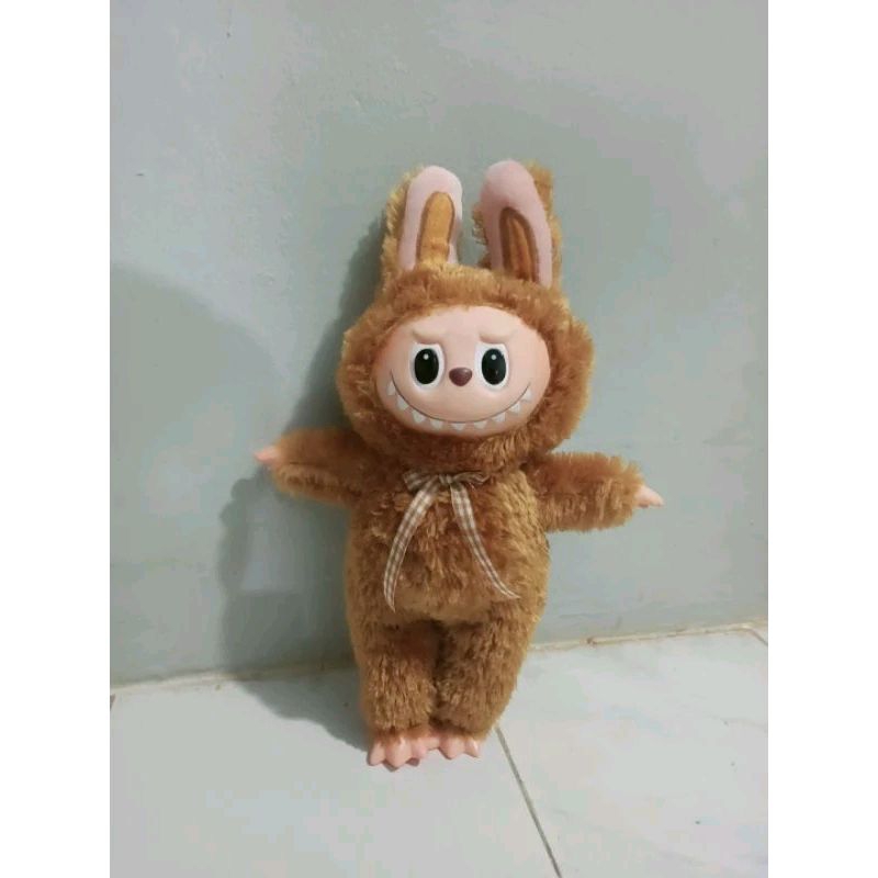 Jual Boneka Labubu Muka Karet Size L SNI Tinggi 35 cm | Shopee Indonesia