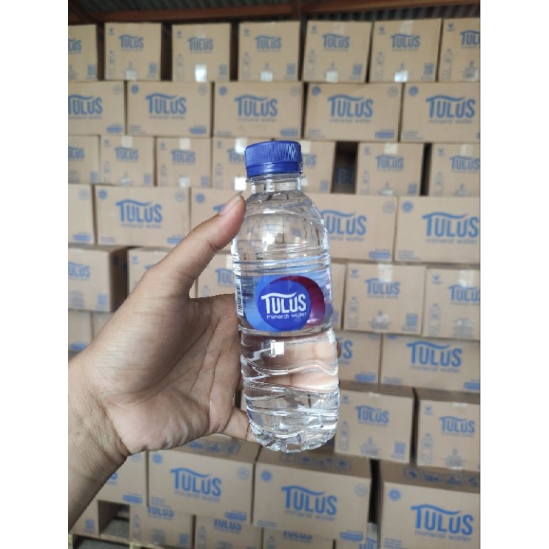 Jual Tulus botol 330ml | tulus 330ml isi 24pcs | Shopee Indonesia