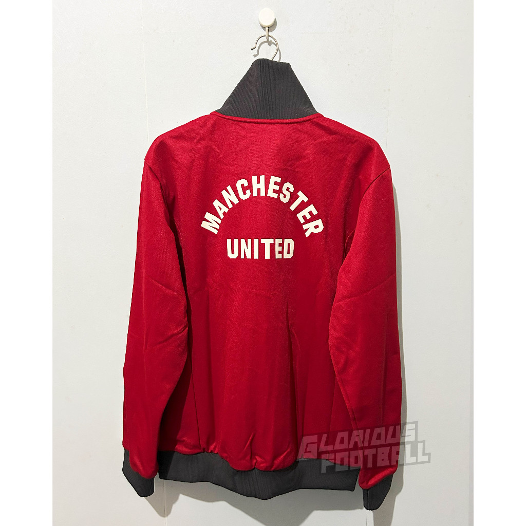 Jual Jaket Original Track Top Man United Beckenbauer 2024 BNWT - IY0055 ...