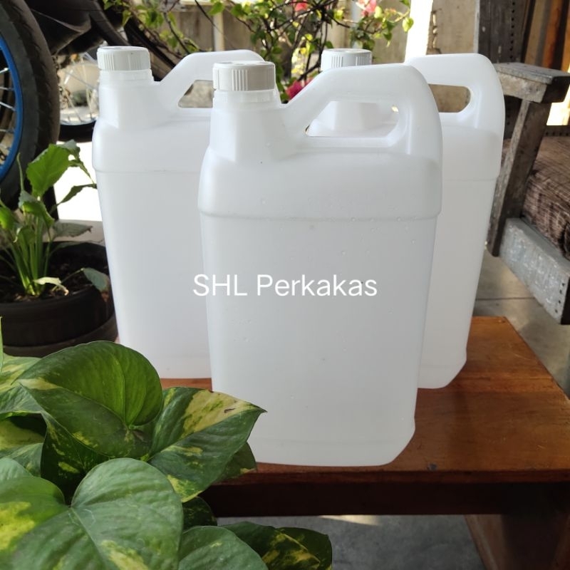 Jual JERIGEN 5 LITER - JERIGEN PLASTIK JERIGEN PUTIH 5 L | Shopee Indonesia