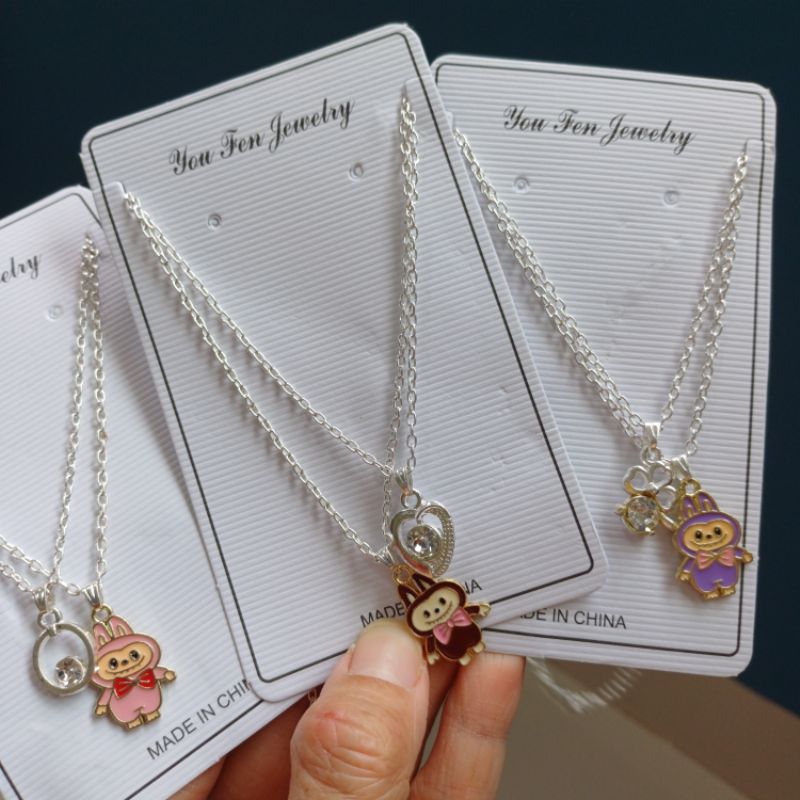 Jual Kalung liontin 2in1 LABUBU | Shopee Indonesia
