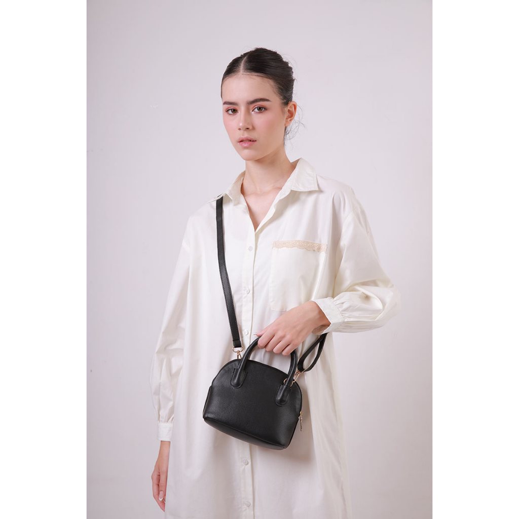 Jual Berrybenka - Tas Selempang Sling Bag Wanita Tekka Marta Sling Bag ...