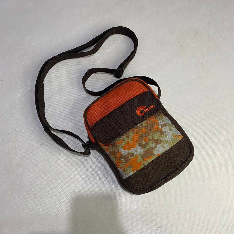 Jual sling bag nepa second | Shopee Indonesia