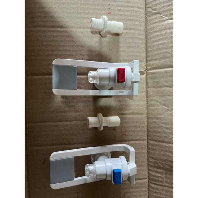 Jual Kran Air Dispenser Galon Atas Uchida 1 Set Dengan Sambungan ...