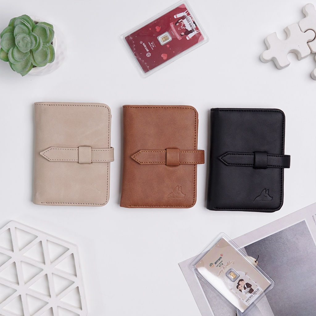 Jual Foxsories - Dompet Kulit Kartu Mika Emas Antam 24 Slot | Shopee ...