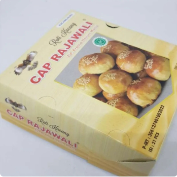 Jual Pia kacang hijau rajawali / kue kacang rajawali / Bakpia khas ...