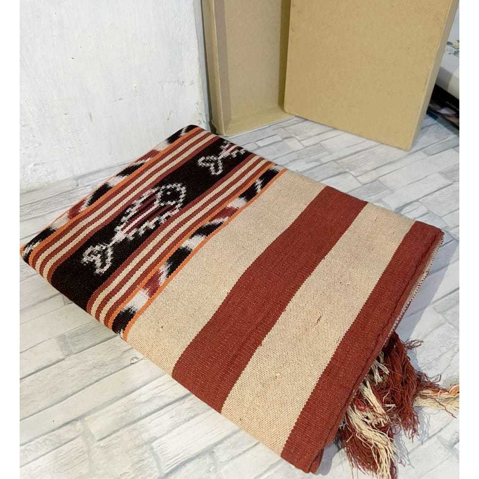 Jual Kain Tenun Khas Alor NTT Motif Ikan | Shopee Indonesia