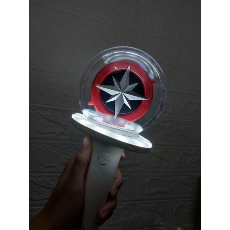 Jual PRELOVED Lightstick Stray Kids Nachimbong V2 SKZ | Shopee Indonesia