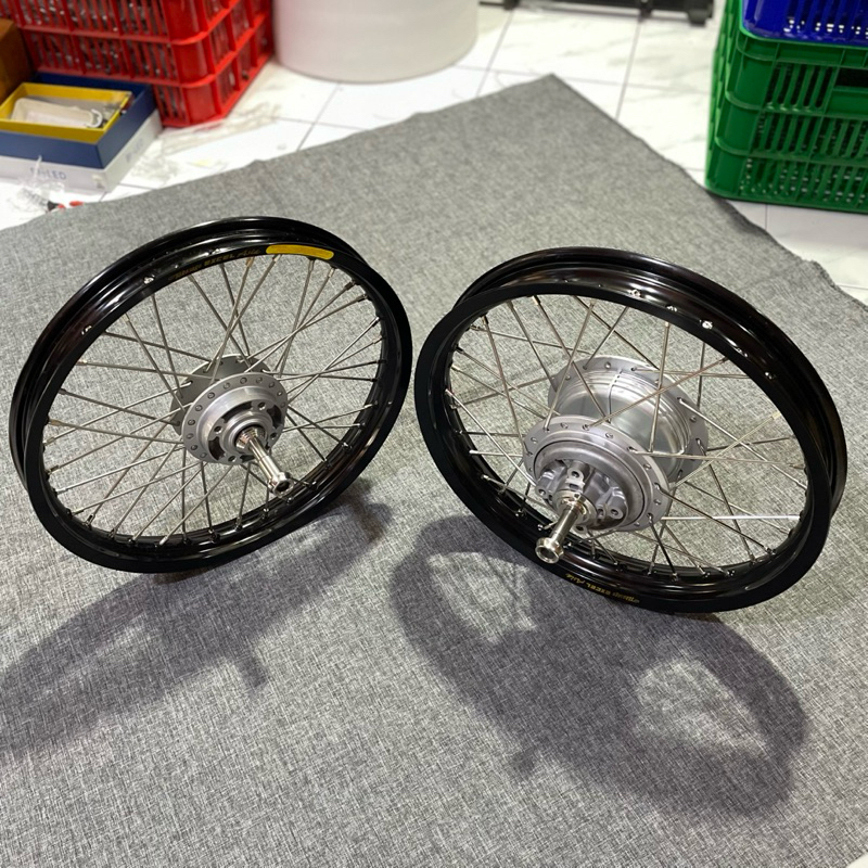 Jual PAKET VELG SET TINGGAL PASANG TAKASAGO EXCEL ASIA HITAM SET TROMOL ...