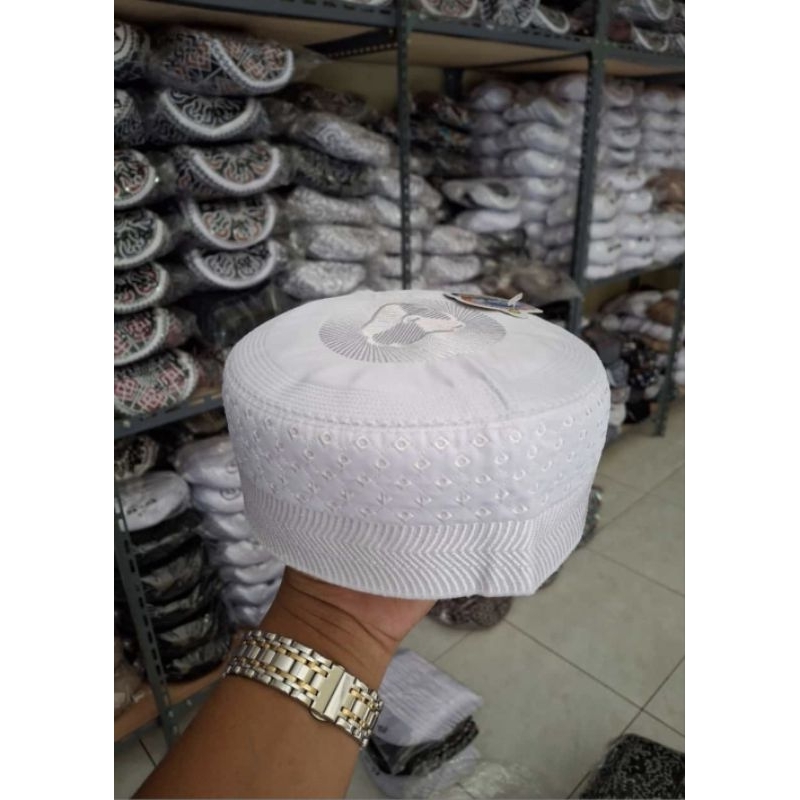 Jual peci madinah bugis motif terbaru madein bangladesh | Shopee Indonesia