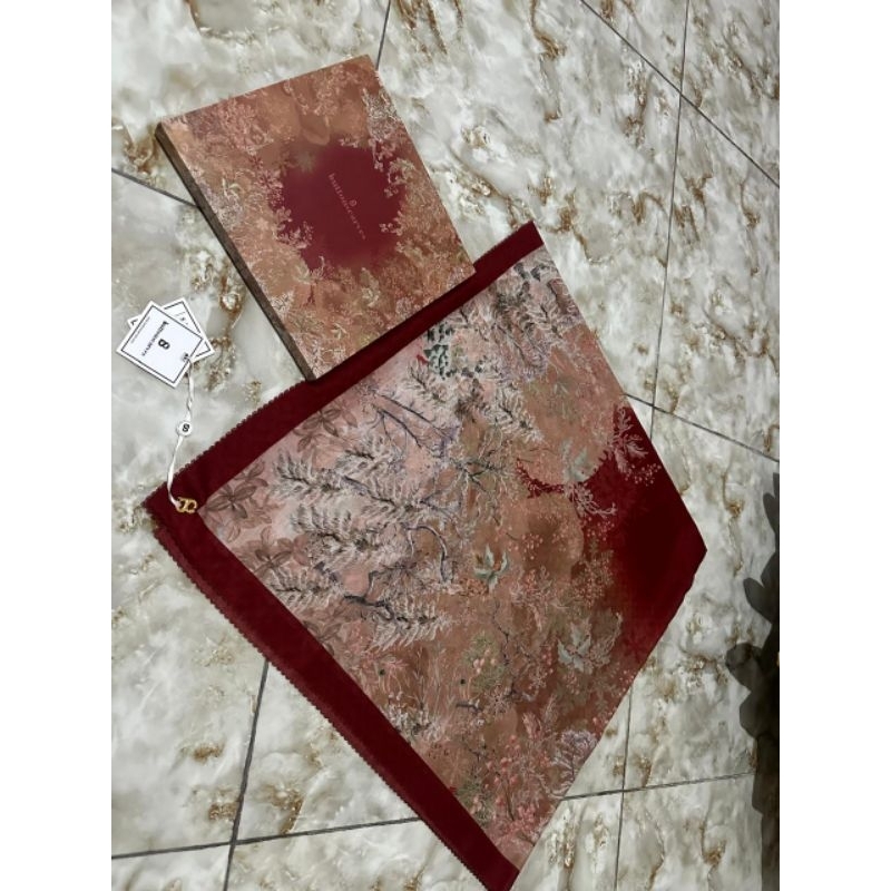 Jual Buttonscarves Holiday Seris | Shopee Indonesia