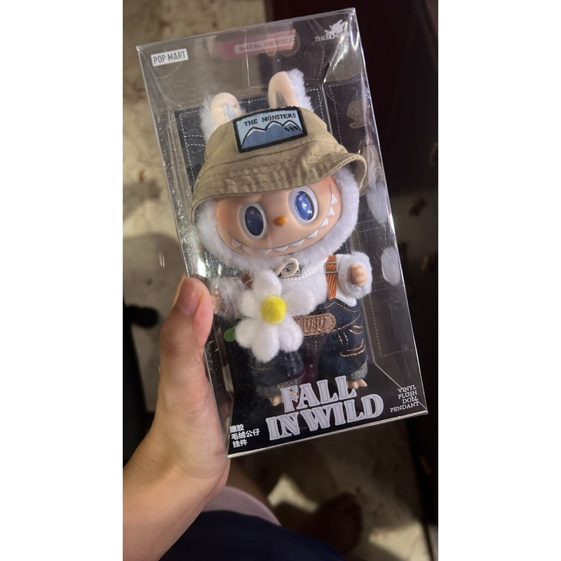 Jual Labubu fall in wild original popmart | Shopee Indonesia