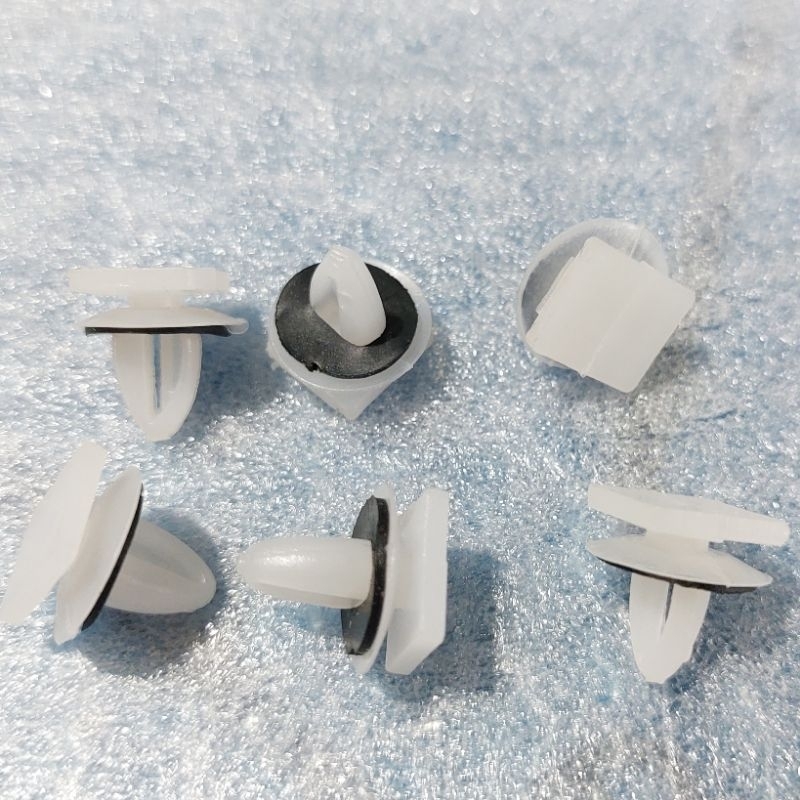 Jual KANCING KLIP MOULDING MITSUBISHI | Shopee Indonesia