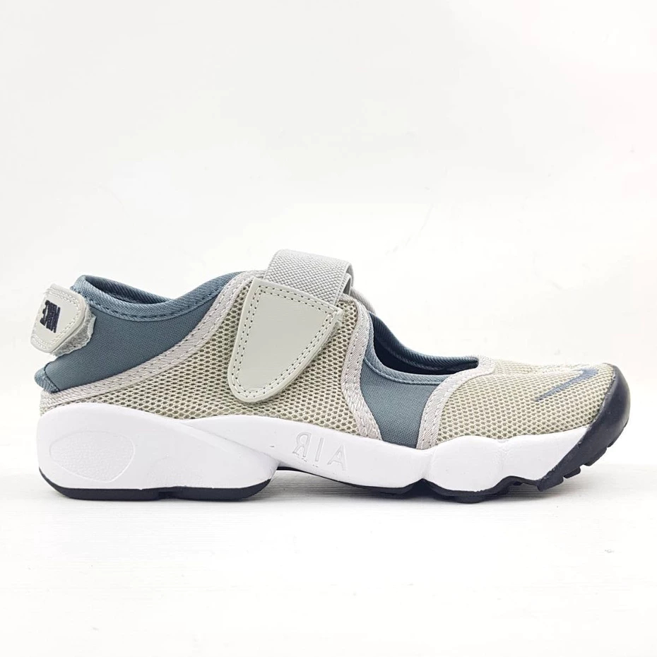 Jual Nike Air Rift WMNS Grey White | Shopee Indonesia