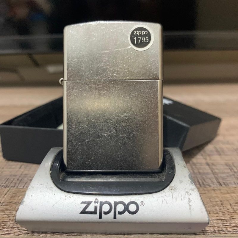 Jual Zippo Original 207 Regular Street Chrome | Shopee Indonesia