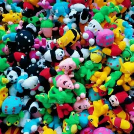 Jual Boneka capit kecil full duduk per 15 pcs | Shopee Indonesia
