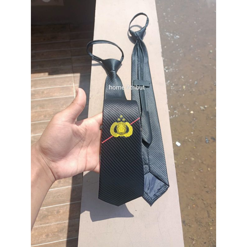 Jual Jual Dasi PDU Polki praktis model terbaru tribrata garis merah ...