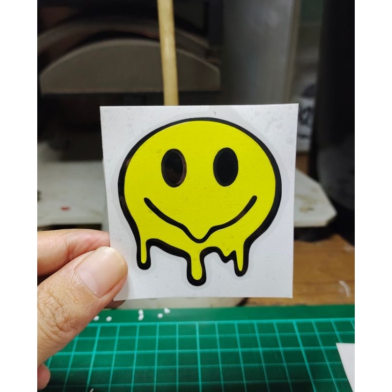 Jual stiker cutting emot senyum 3 sticker murah keren | Shopee Indonesia